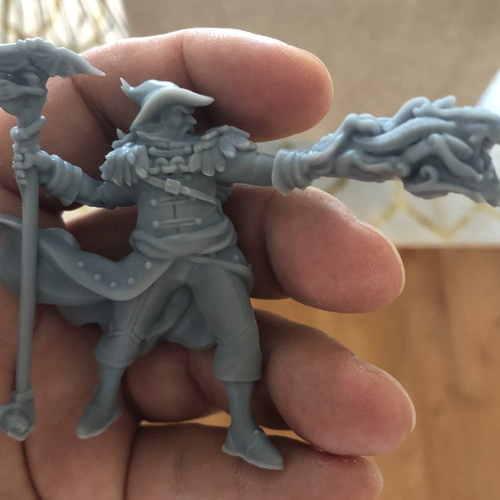 3D Printable Human Male Wizard (32mm scale miniature) by The Lion's ...