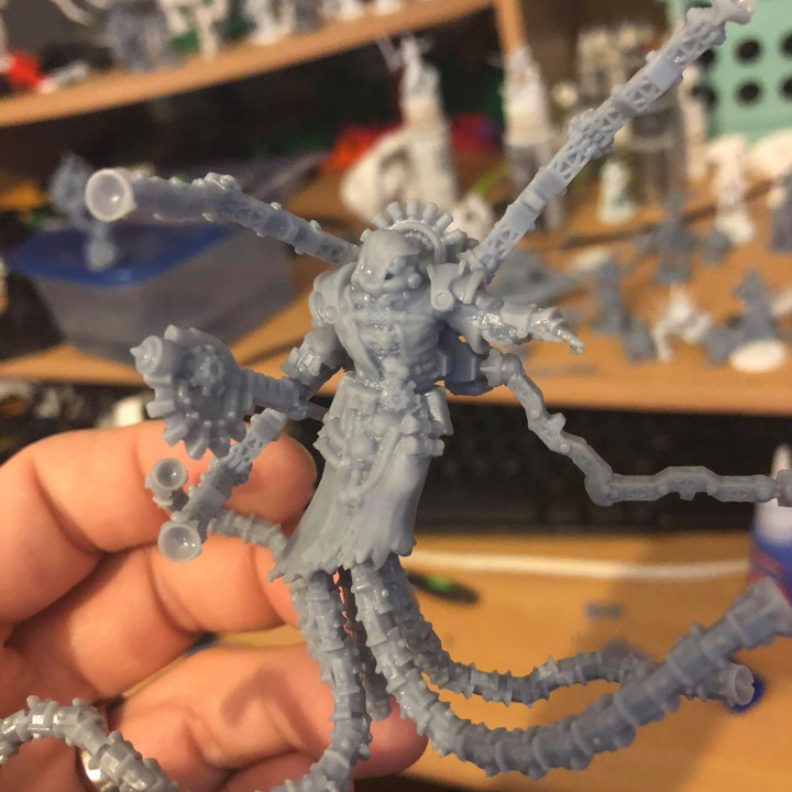 3D Printable Tecno priest by Ghamak