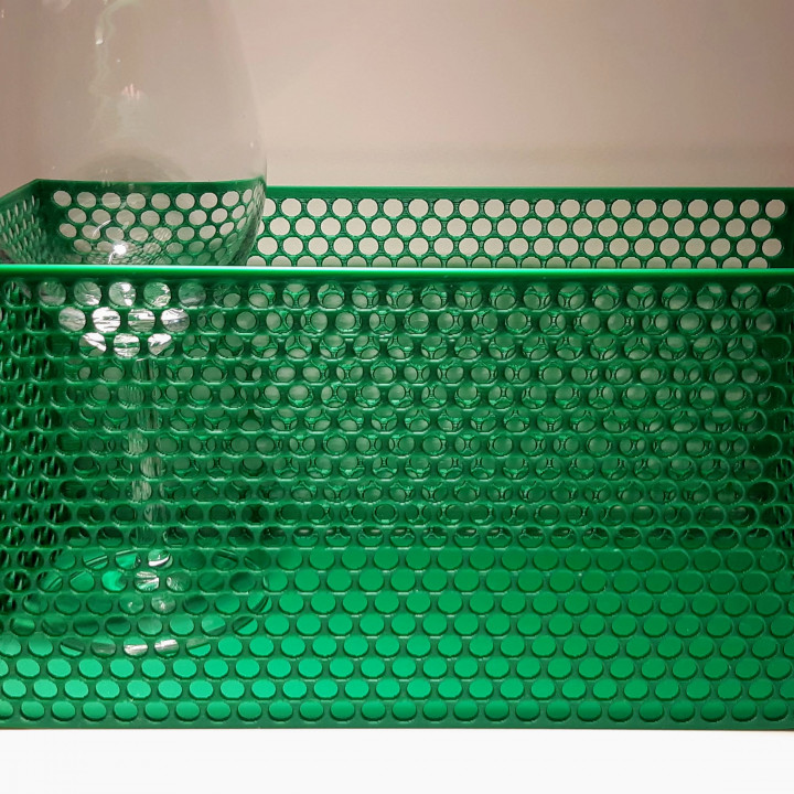 3D Printable Perforated Box by Damian Nowok
