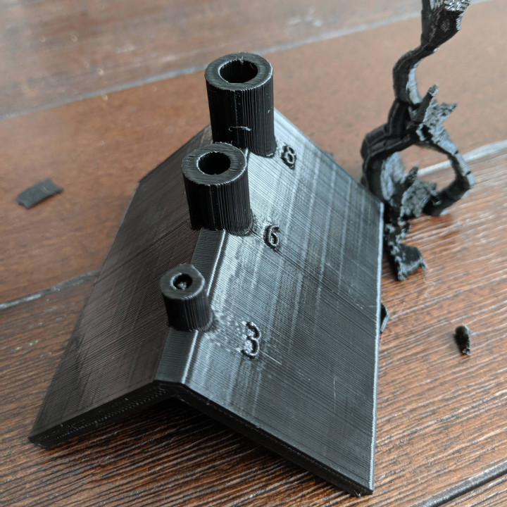3D Printable 90 degree corner angle drill guide by Bob van Velzen