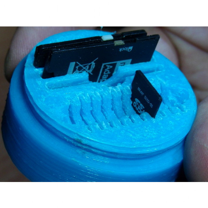 3D Printable SD Card Holder by Billy Tail