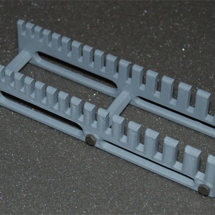 3D Printable Wrench Holder (parameterized) by Detlev Ahlgrimm