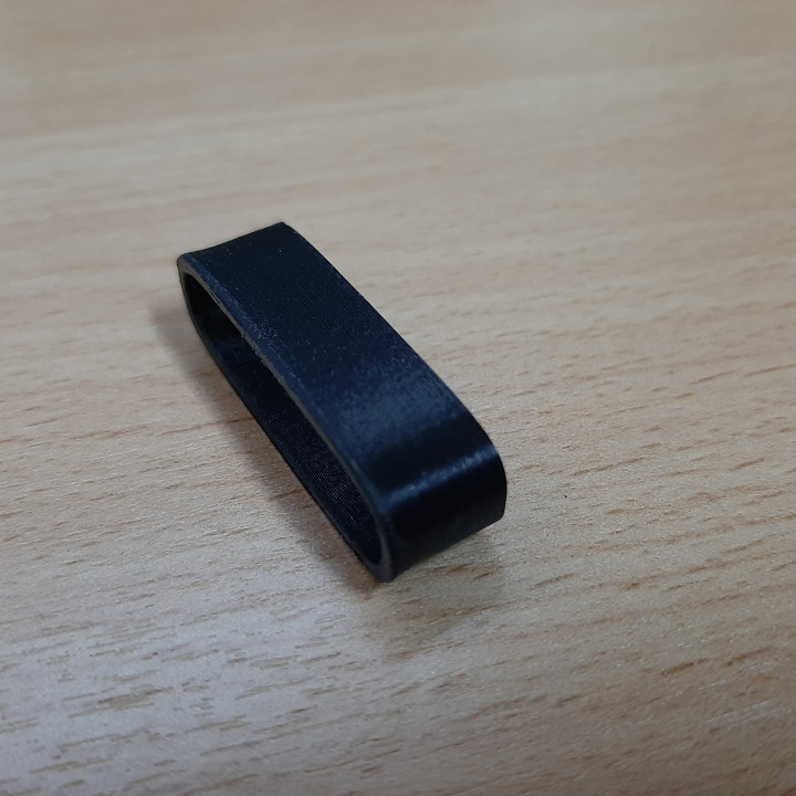 3D Printable Spare Belt Loop by Kasidej Khunvattanakarn