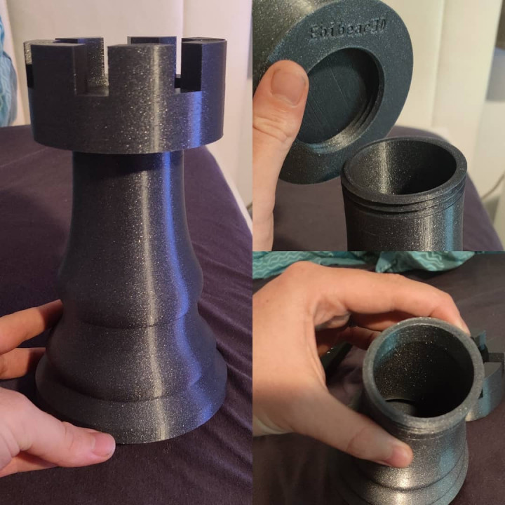 3D Printable Chess-Rook Container by Clemens
