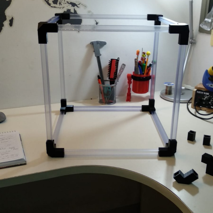 3D Printable DIY Photo Light Box by Christian shakkour