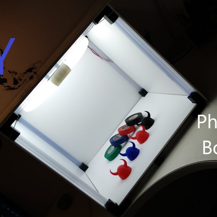 3D Printable DIY Photo Light Box by Christian shakkour