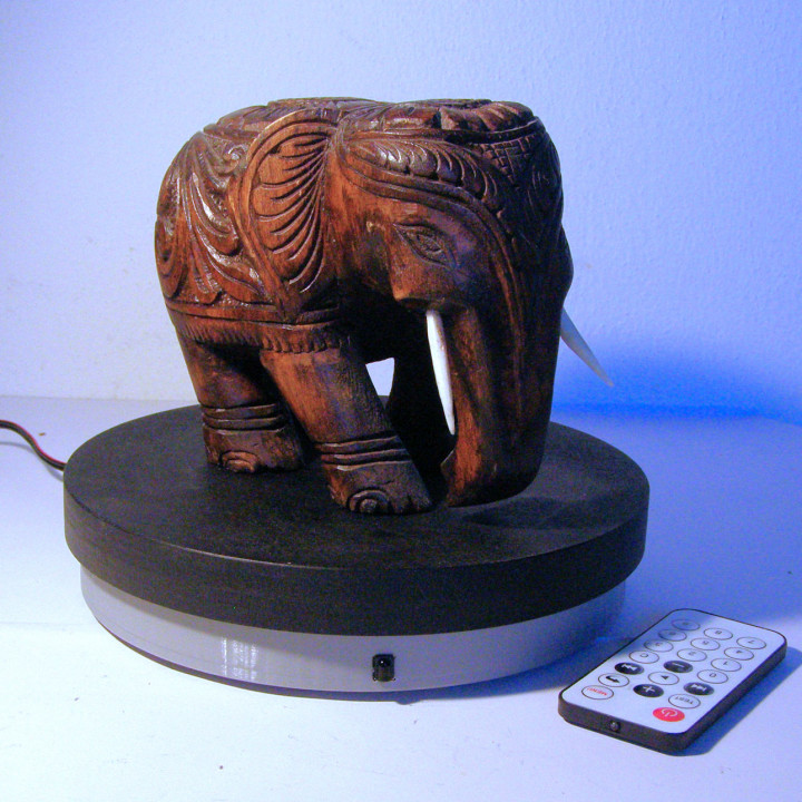 3D Printable Rotary Table for 3D scanning by Vaclav Krmela