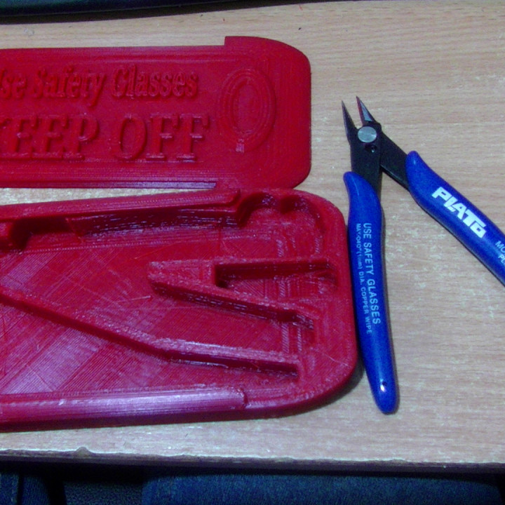 3D Printable Cutter's Box. Cutters Box X2S3 by Billy Tail