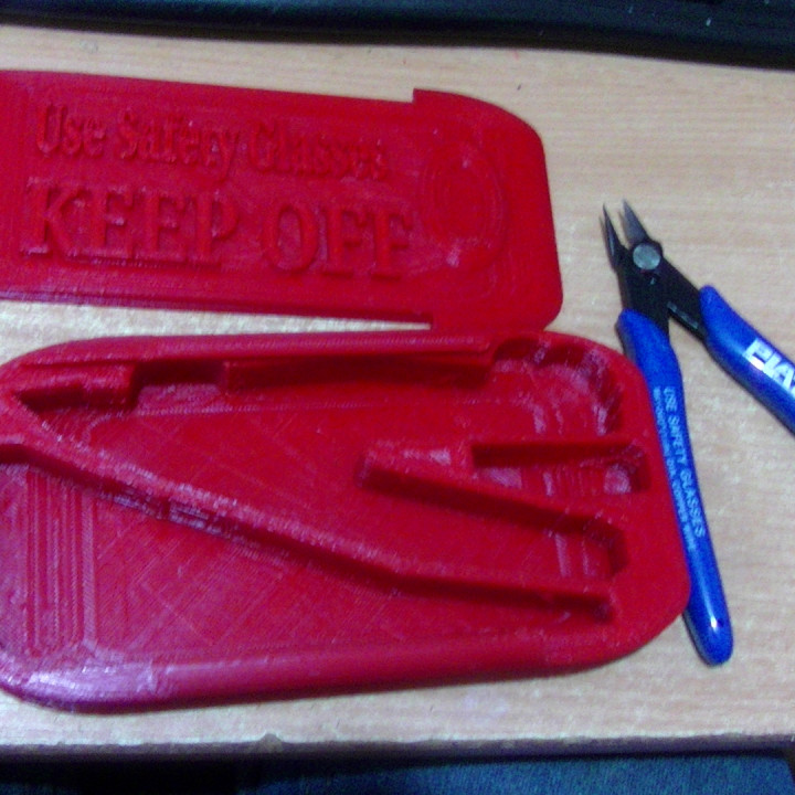 3D Printable Cutter's Box. Cutters Box X2S3 by Billy Tail