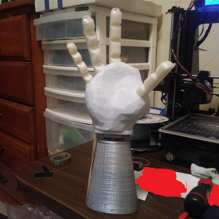 3D Printable Prototype Prosthetic Hand by Jeff M.