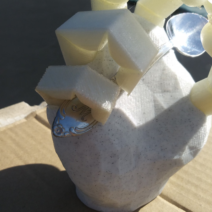 3D Printable Prototype Prosthetic Hand by Jeff M.