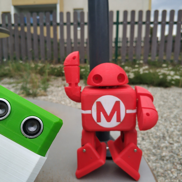 3D Printable Makey dancing robot of the Maker Faire by Camilo Parra Palacio