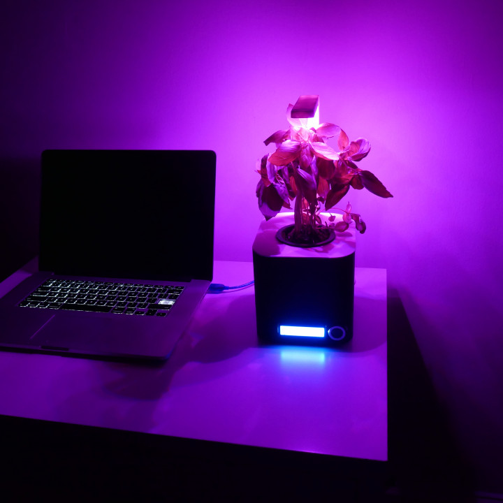 3D Printable Table Top Hydroponics by Matt Mullin