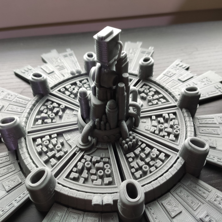 3D Printable Midgar by Jukka Seppänen