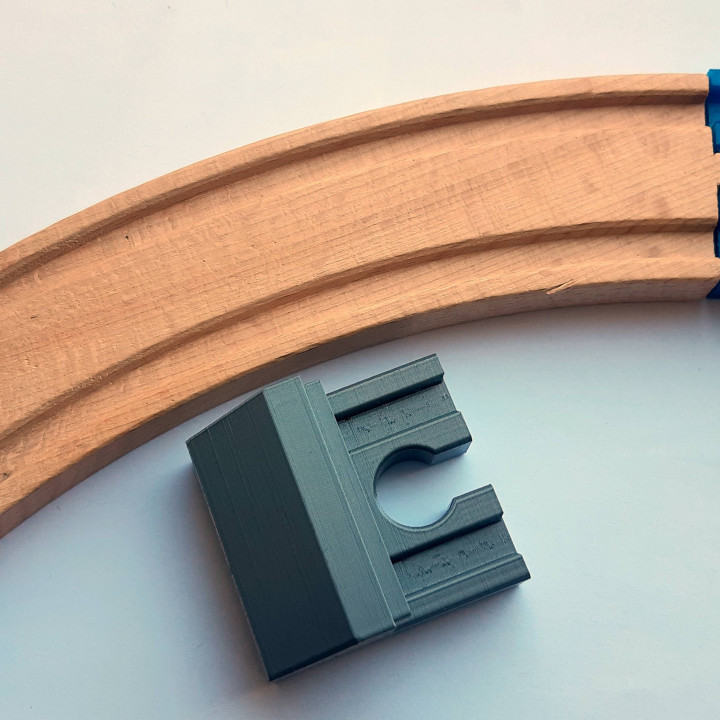 3D Printable End track for IKEA wooden train by Damian Nowok