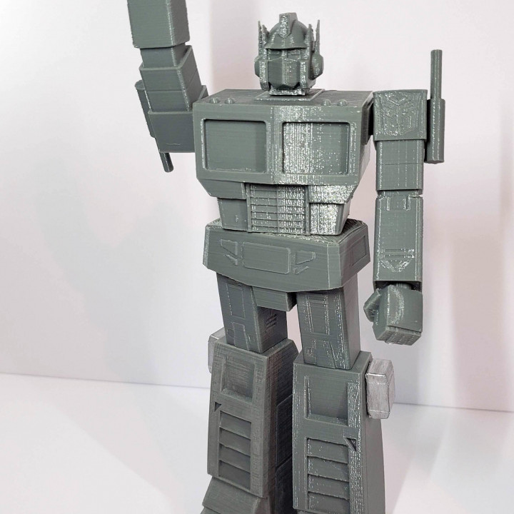 3D Printable G1 Optimus Prime Masterpiece scale Transformers by Caution ...