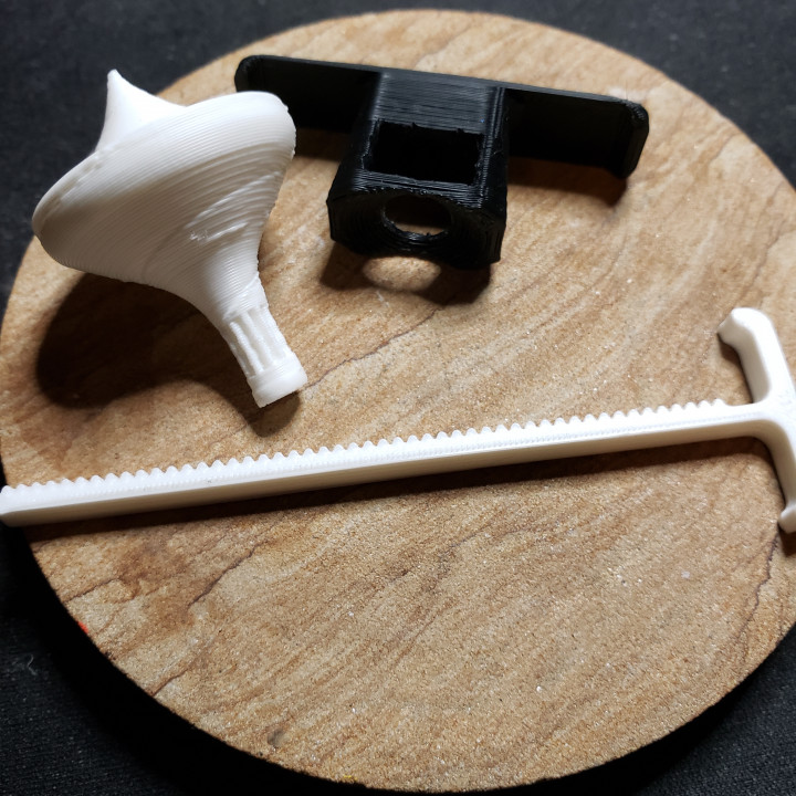 3D Print of Zip_Top_Spinning_Top_Divided 通过 lmack1142