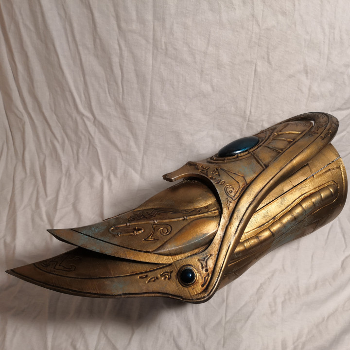 3D Printable Zeratul's Warp Blade From Starcraft 2 by Casual Props