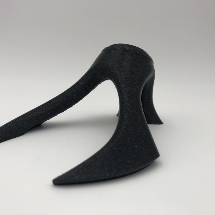 3D Printable Sleek Microphone Stand by Ryan Khoo