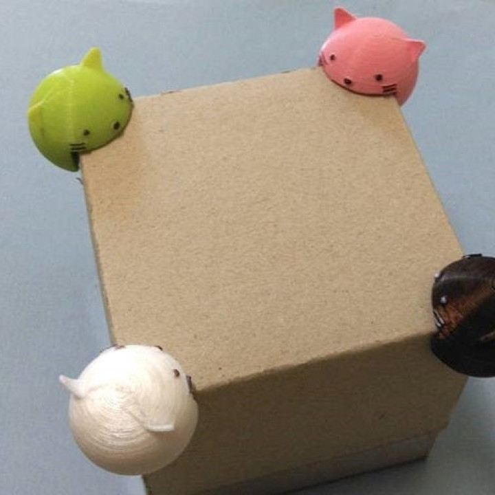 3D Printable Cat corner protector by Justin Lin