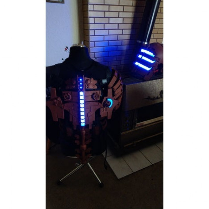 3D Printable Isaac Clark Armor Cosplay from Dead Space by Cloud