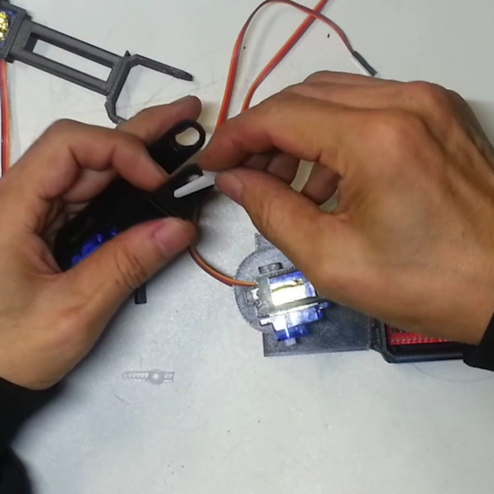 3D Printable Smartphone control,Create a robot arm to repeat motion by ...