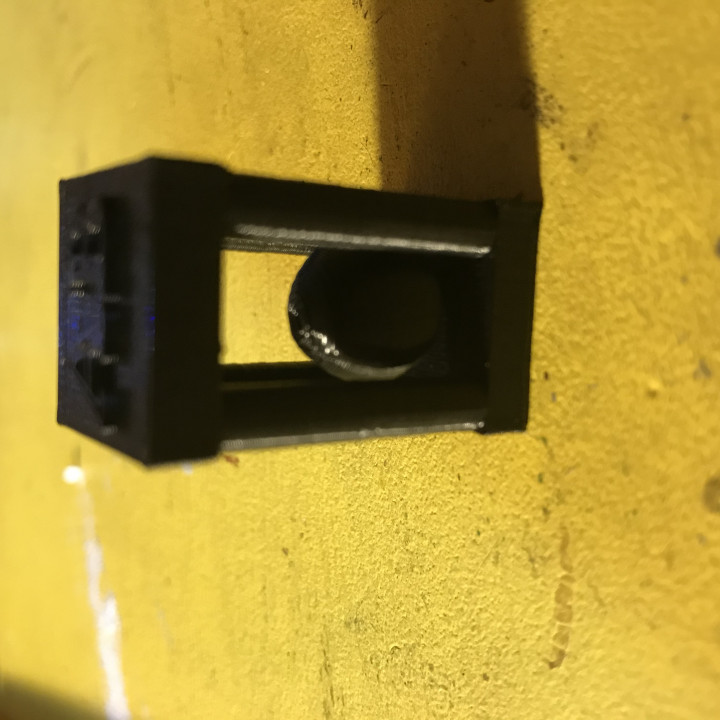 3D Printable Ball in a cage by Aedan Barr