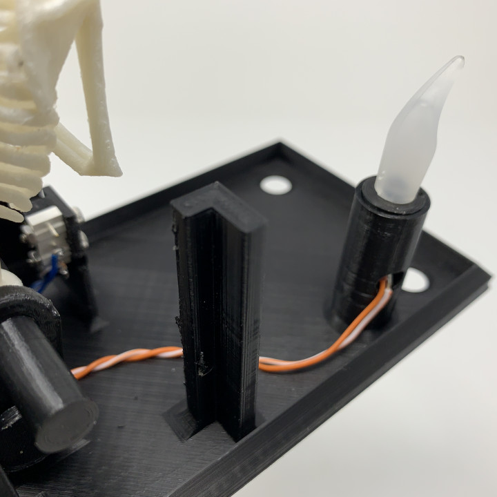 3D Printable RIP Skeleton by Greg Zumwalt