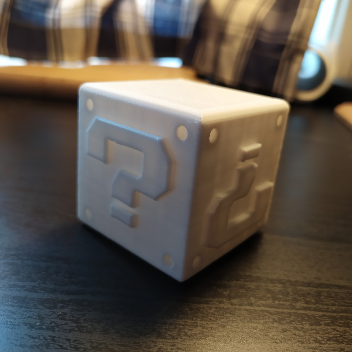 3D Printable Mario Question Block by Hugo Noldus