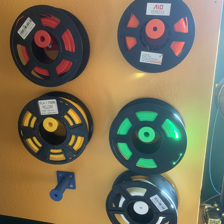 3D Printable 1kg Filament Wall Holder by Blake Ojera