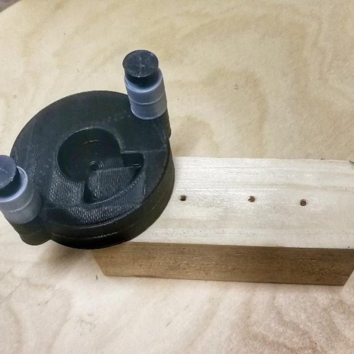 3D Printable self-centering hole jig by Hassan Mirza