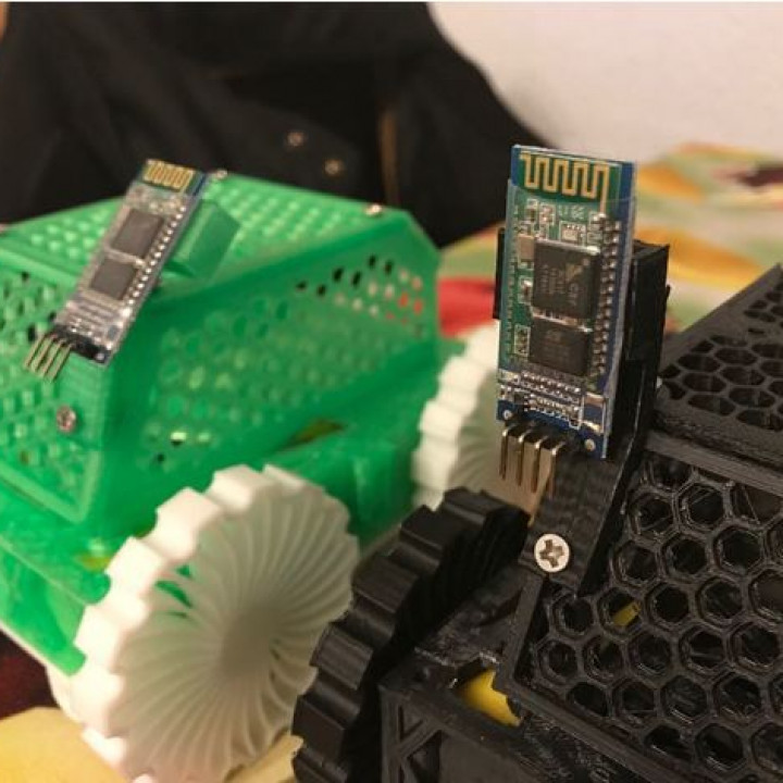 3D Printable TANQUE COMPACTO UNO (Arduino) by Digno Alfredo Talavera Rojas