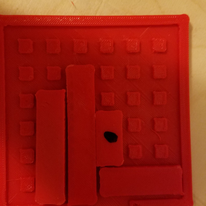 3D Printable Customizable Block Puzzle by Cole Van Camp