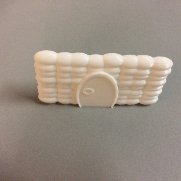 3D Printable Dungeon Wall with Door by David Sipos