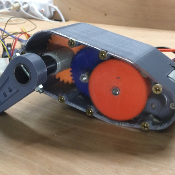 3D Printable 3D-printable High torque servo/gear reduction by Brian Brocken