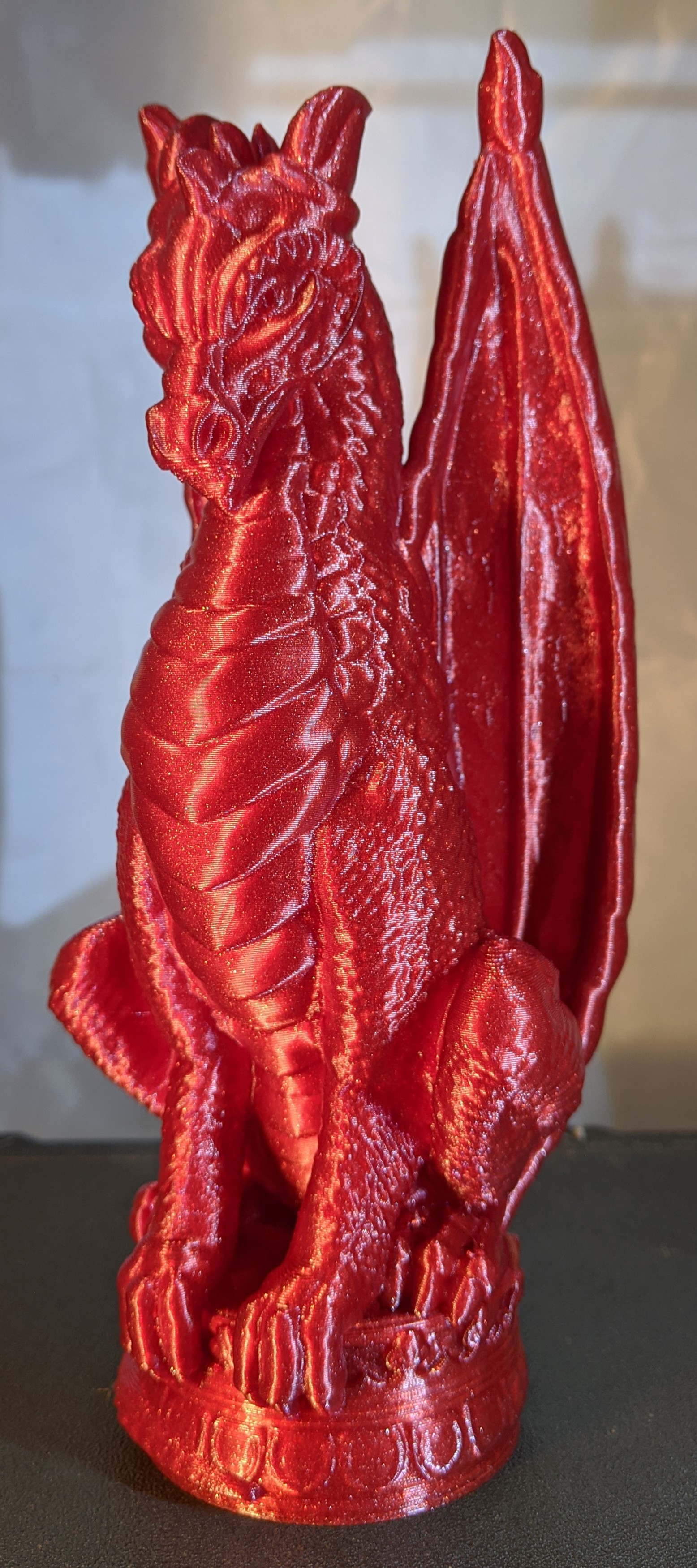 3D Printable Dragon Chess! Dragon Overlord (The King) by Louise Driggers