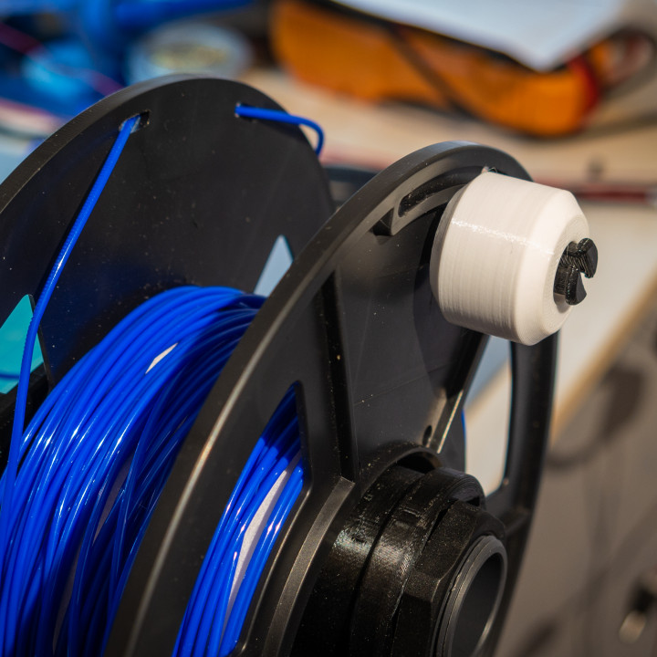 3D Printable Filament Spool Winding Handle by moXDesign