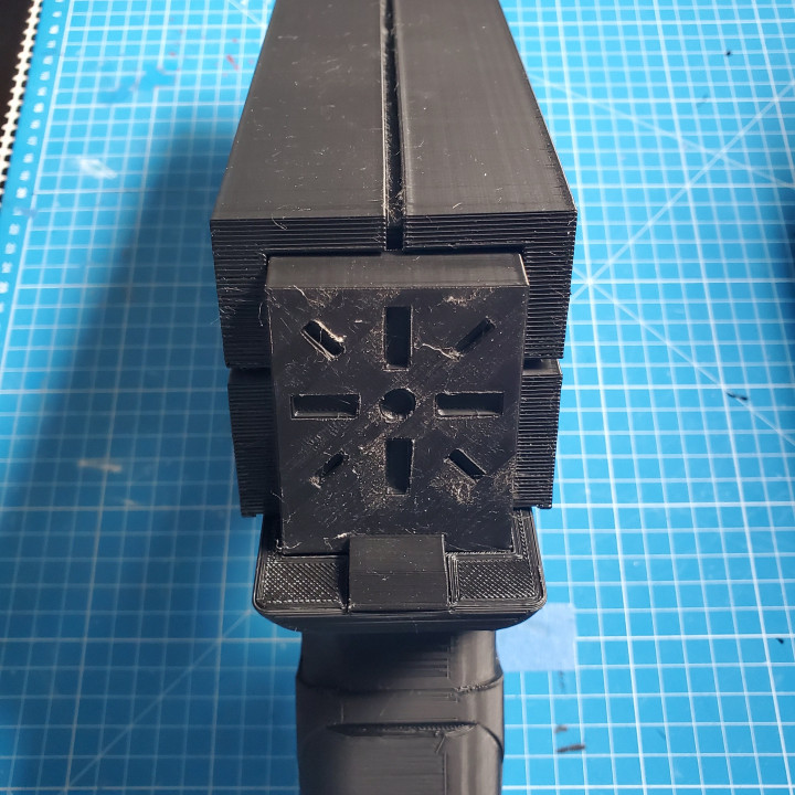 3D Printable Blame! (GBE) Gravitational Beam Emitter by Brendan Lautissier