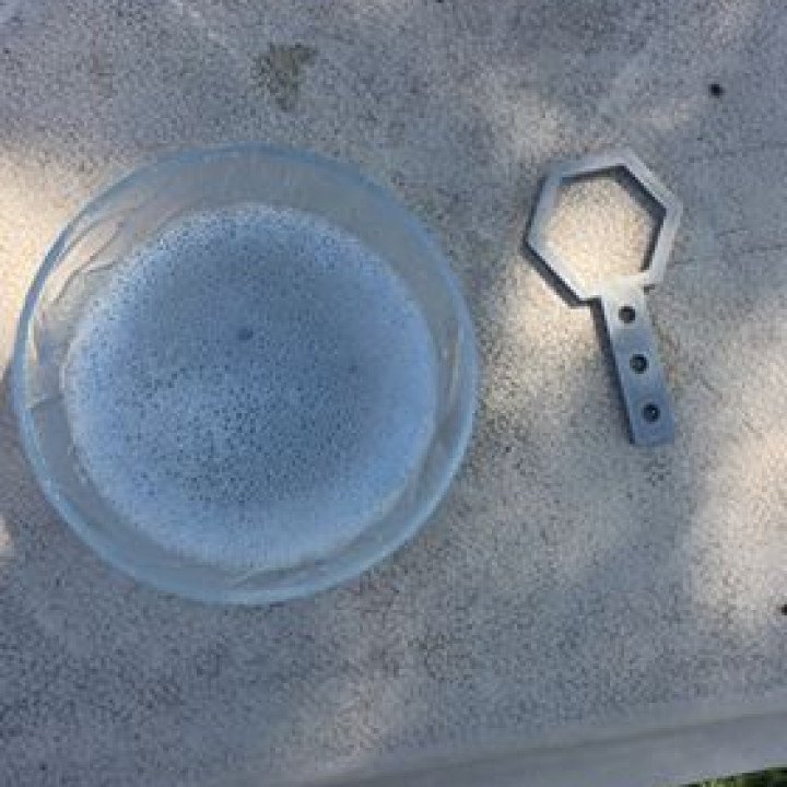 3D Printable Simple bubble Wand by Tim Postma