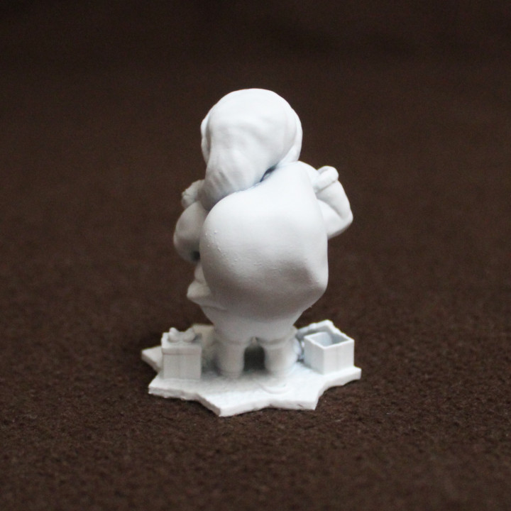 3D Printable Santa and His Helper Miniature by BlueBoxGoblin