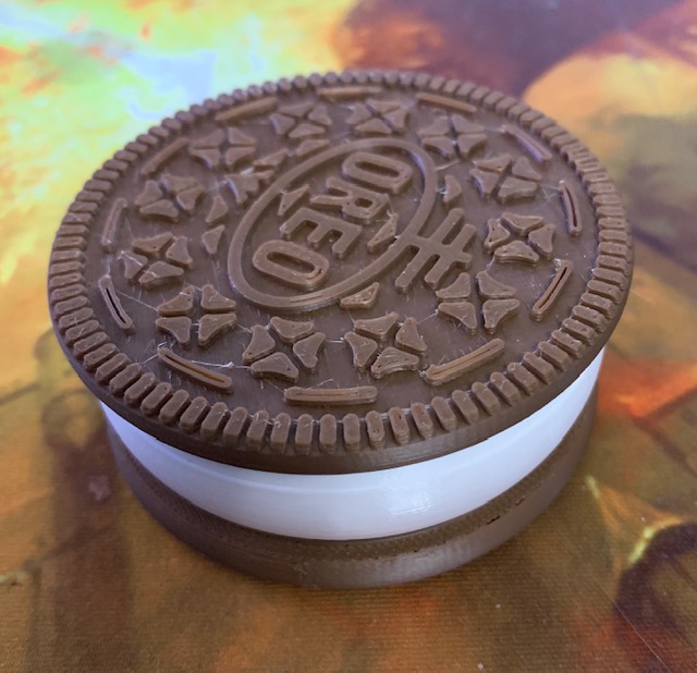3D Printable Oreo Box by Gianluca Rolle