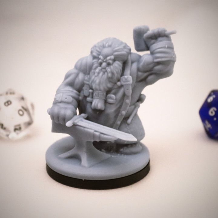 3D Printable Dwarven Blacksmith Miniature - pre-supported by Epics N Stuffs