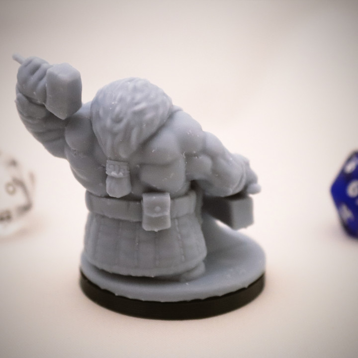 3D Printable Dwarven Blacksmith Miniature - pre-supported by Epics N Stuffs