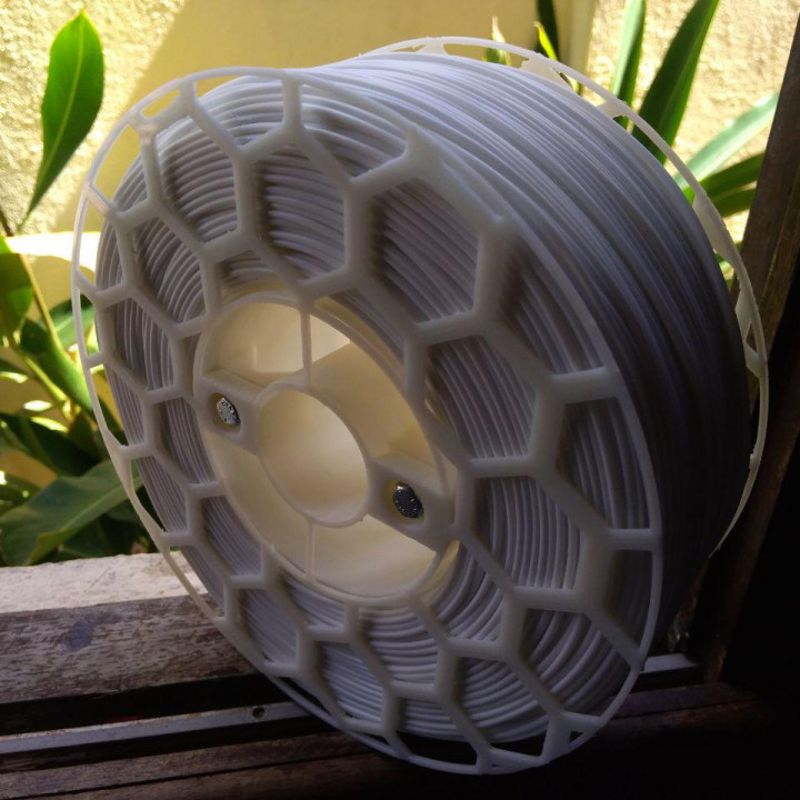 3D Printable Material 3D Refil LightWeight Spool by Marco Antonio Oliveira