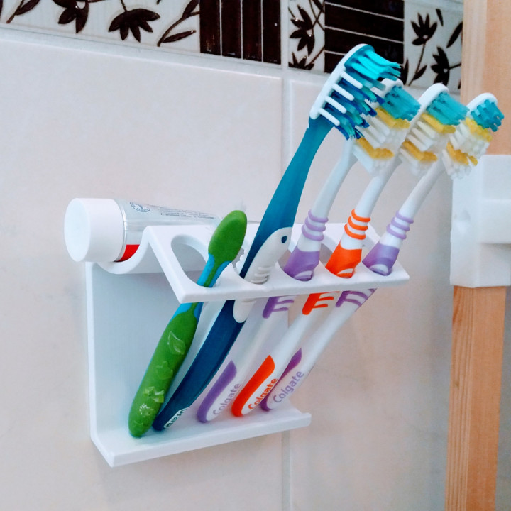 3D Printable Brush Teeth Holder by churuata3D