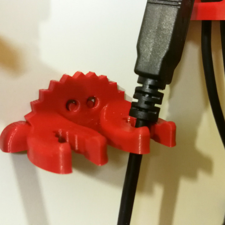 3D Printable Crab the Usb Cable Manager by Nercury