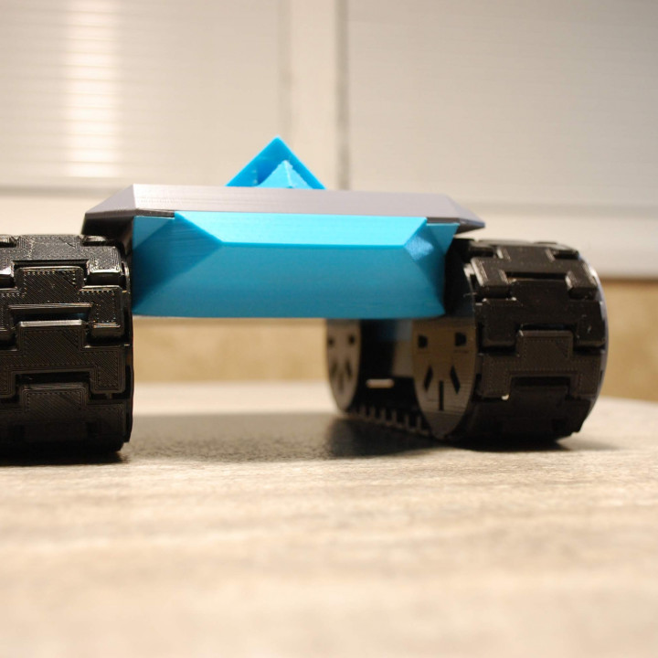 3D Printable Cybertank by Kirill Ilinich