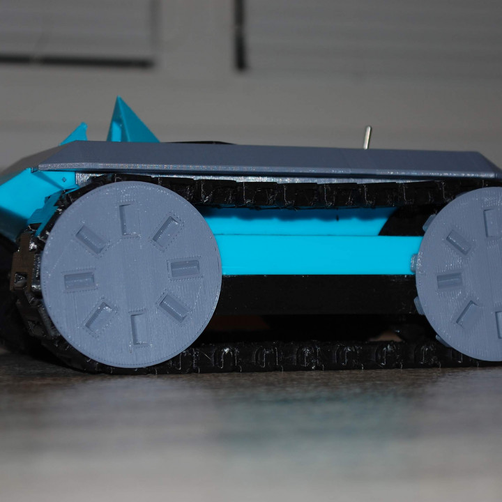 3D Printable Cybertank by Kirill Ilinich