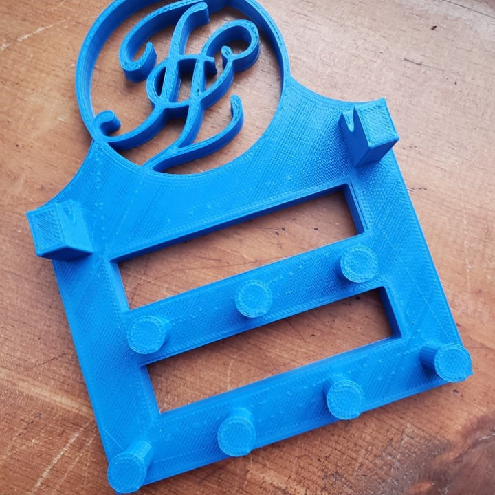 3D Printable Monogram Jewelry Holder by Tia Fedor