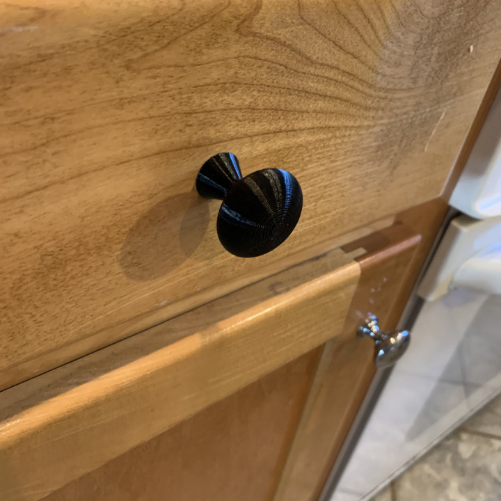 3D Printable Kitchen Cabinet Knob by Kyle Breit